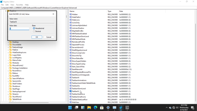 How to Change the Taskbar Size in Windows 11 - GeekChamp