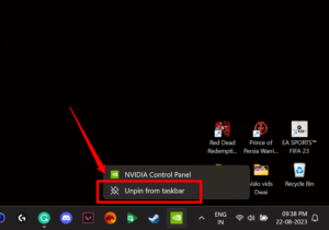 How to Customize the Windows 11 Taskbar - GeekChamp
