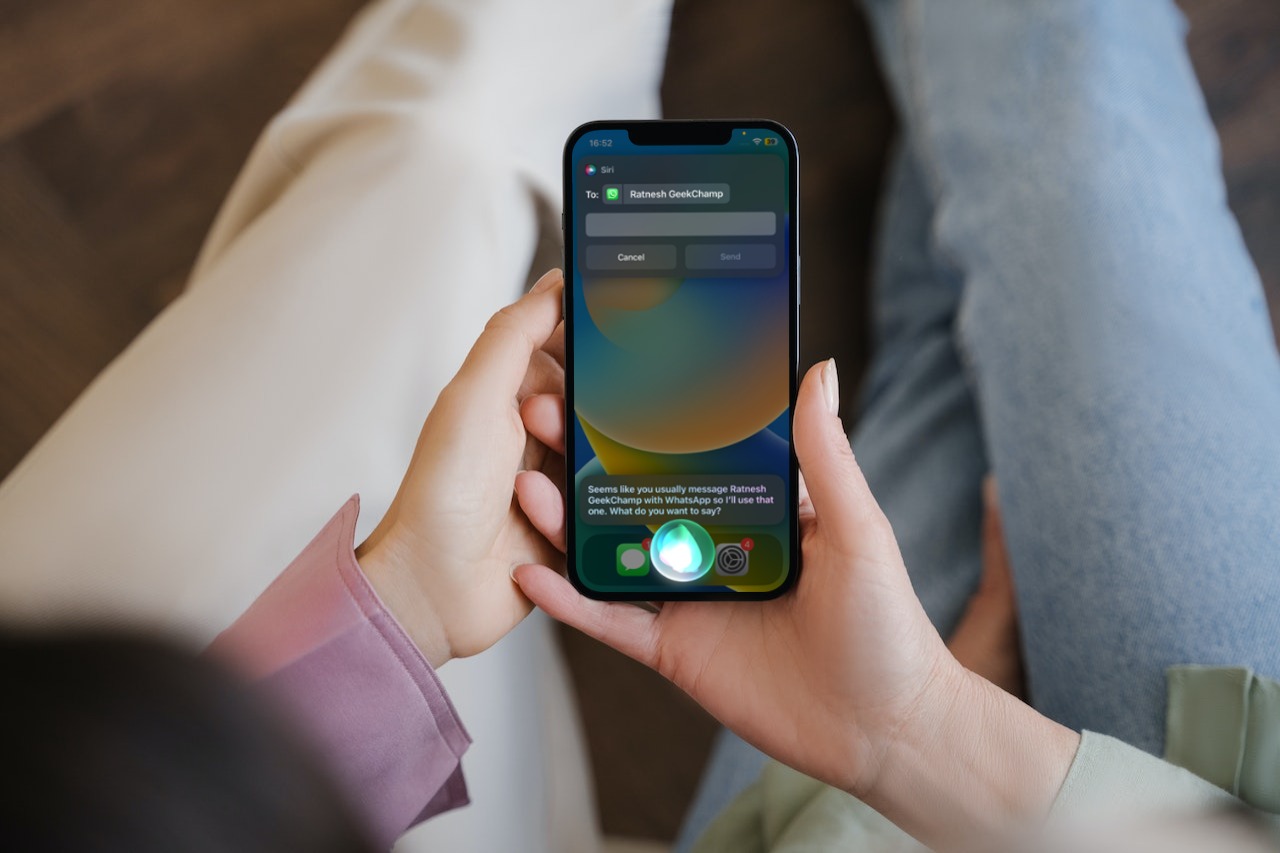 How to Change the App Used to Send a Message With Siri on iPhone in iOS ...