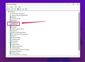 How to Fix The Request Failed Due To A Fatal Device Hardware Error in ...